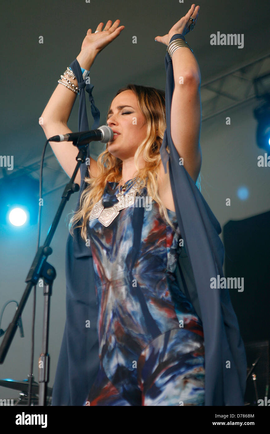 Jess Mills Lounge On The Farm Festival, held on Merton Farm - Day 1 ...