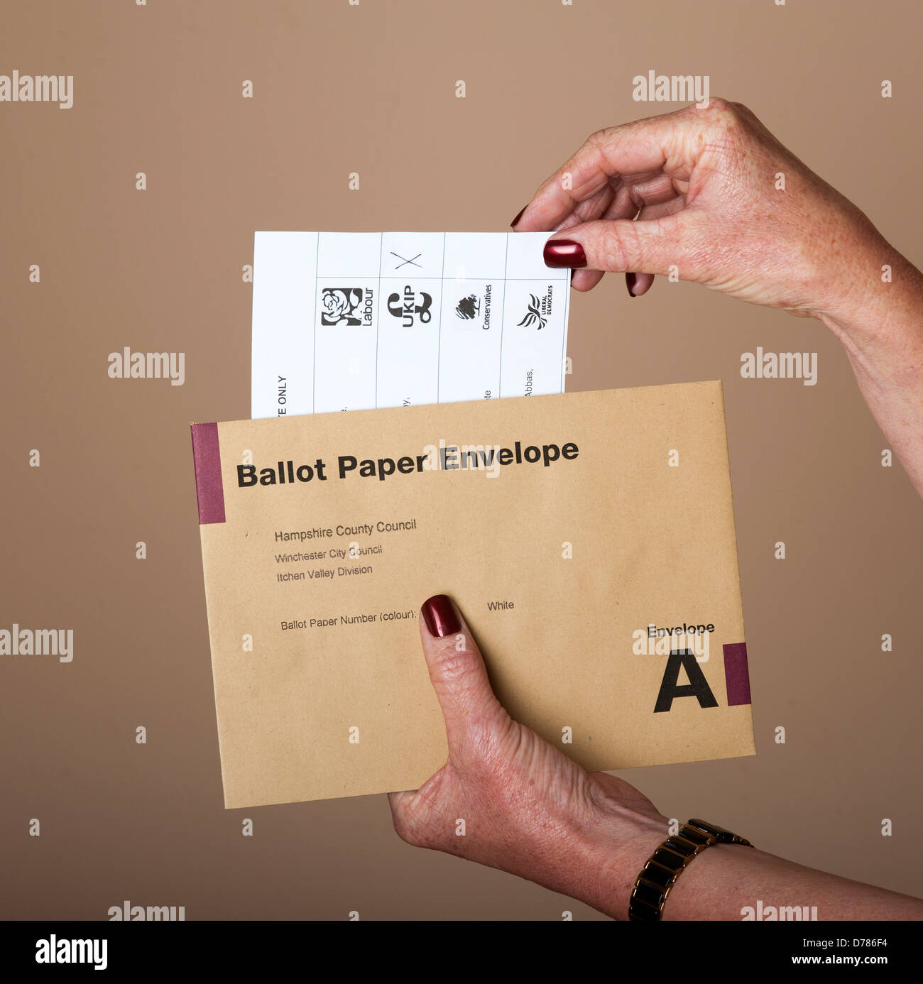 Ballot paper cross hi-res stock photography and images - Alamy