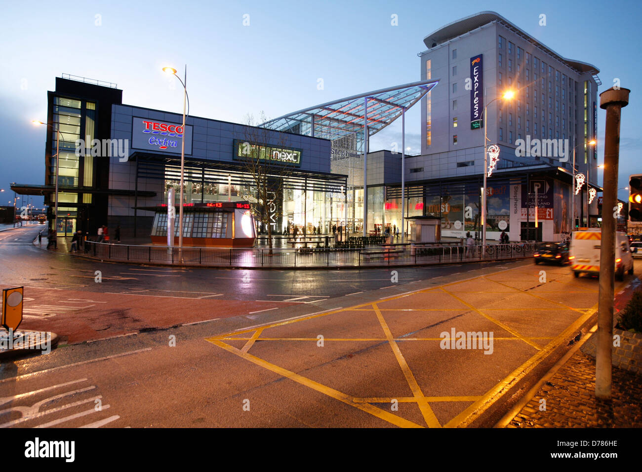 St Stephen's Shopping Centre , Hull Stock Photo - Alamy