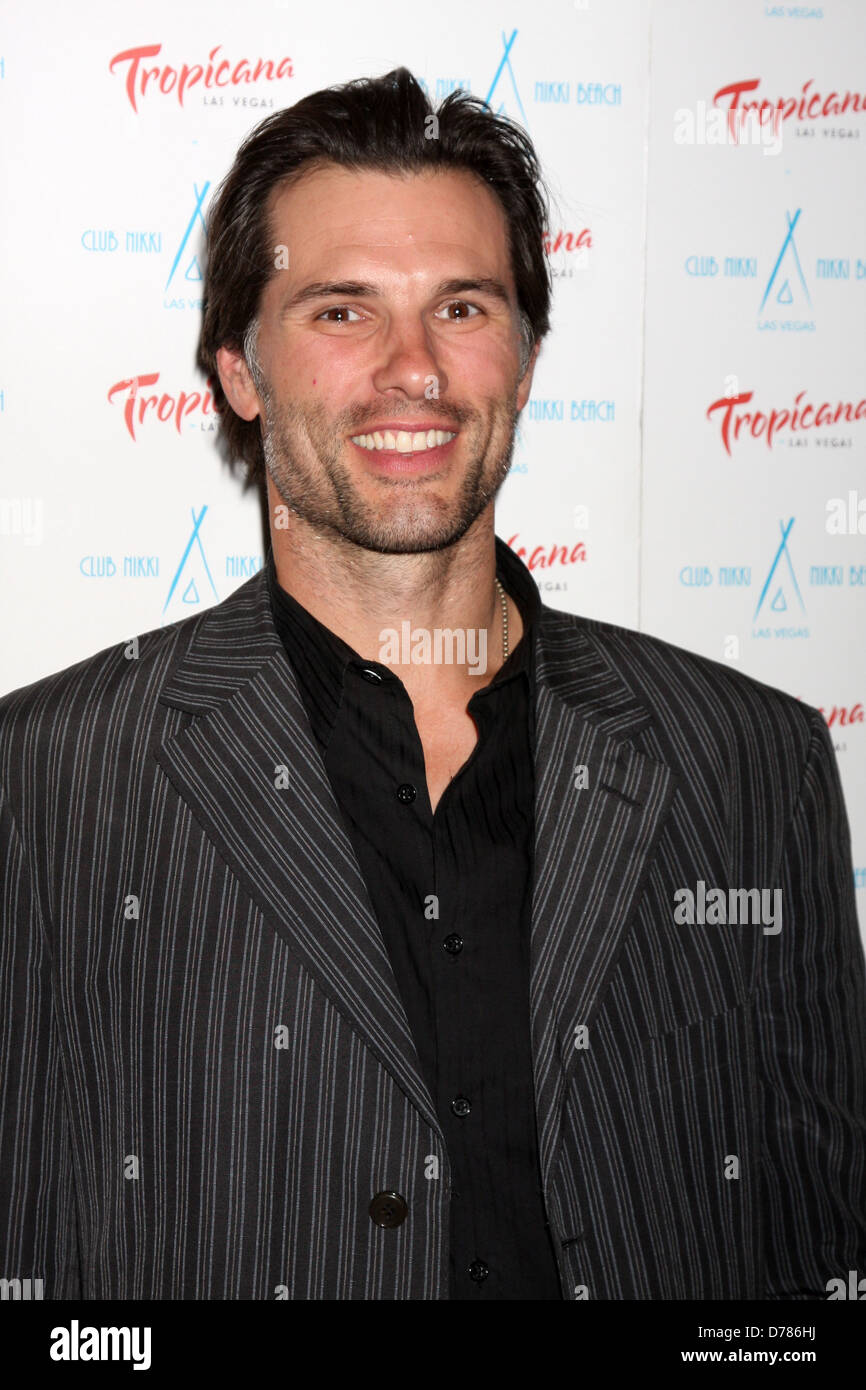 Austin peck hi-res stock photography and images - Alamy