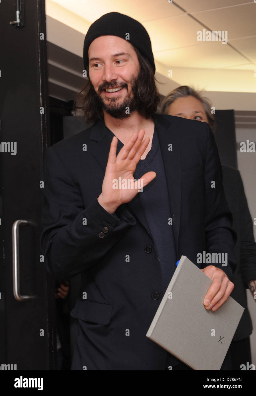 Keanu reeves at a book signing at waterstones hi-res stock photography ...