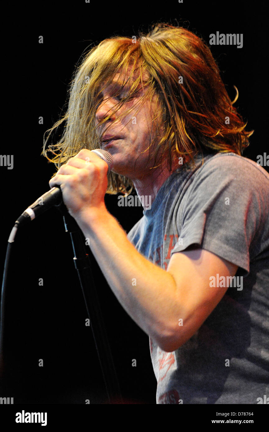 Matthew Shultz Cage The Elephant performs on stage at the Molson ...