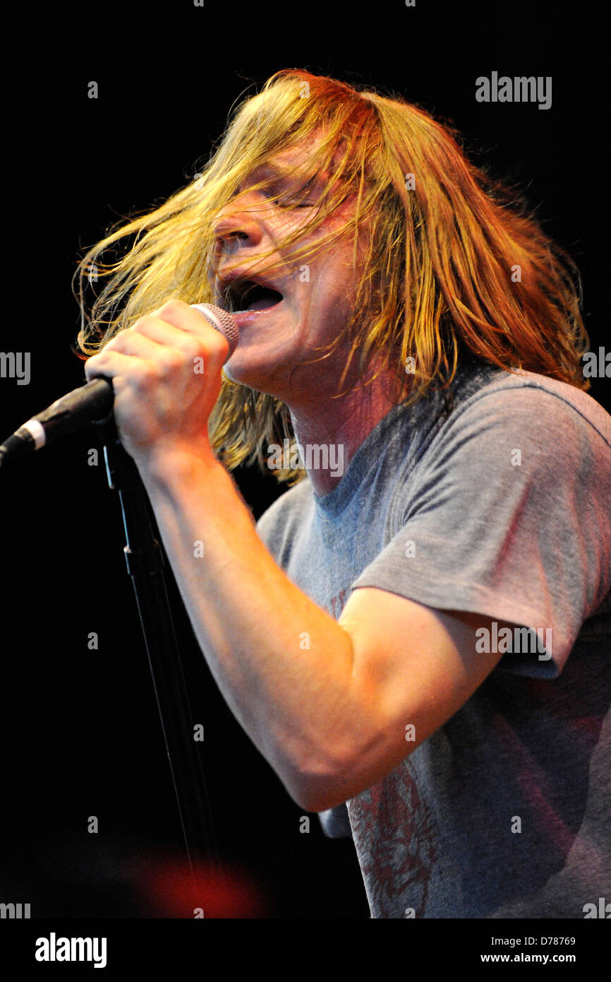 Matthew Shultz Cage The Elephant performs on stage at the Molson ...