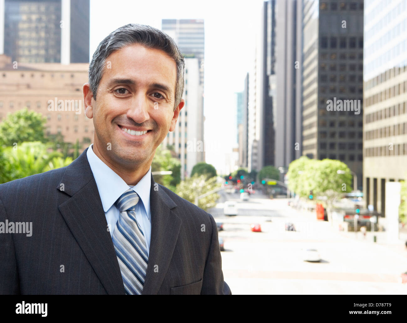 Person at office and person outside hi-res stock photography and images ...