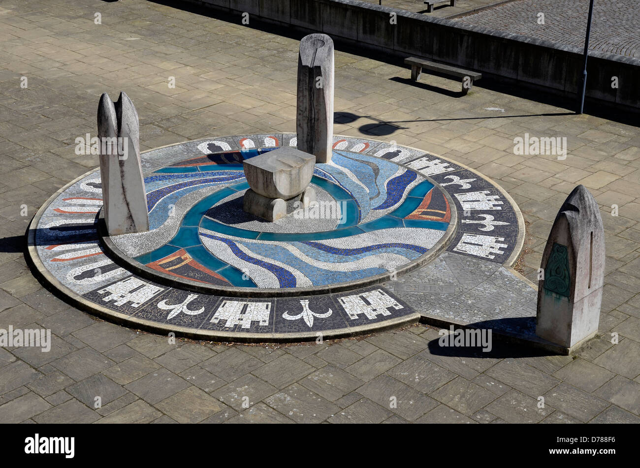 Coronation Jubilee Sculpture by Hampshire-based Rachel Fenner, located ...