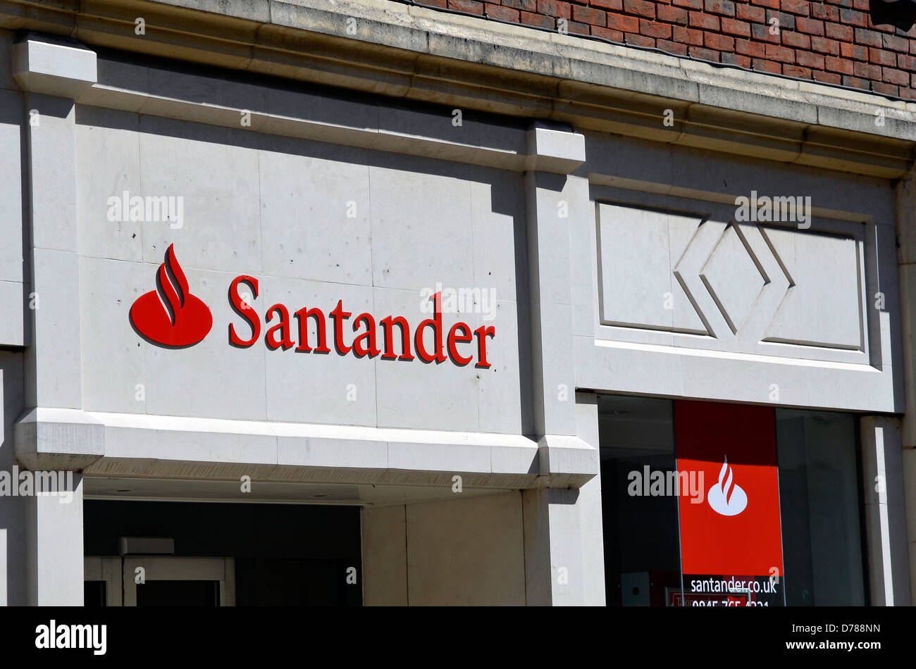 Santander bank logo and frontage, Wincehster, Hampshire Stock Photo - Alamy