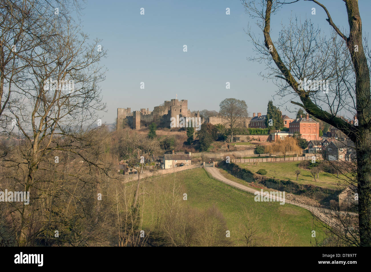 Ludlow castle ruins hi-res stock photography and images - Alamy