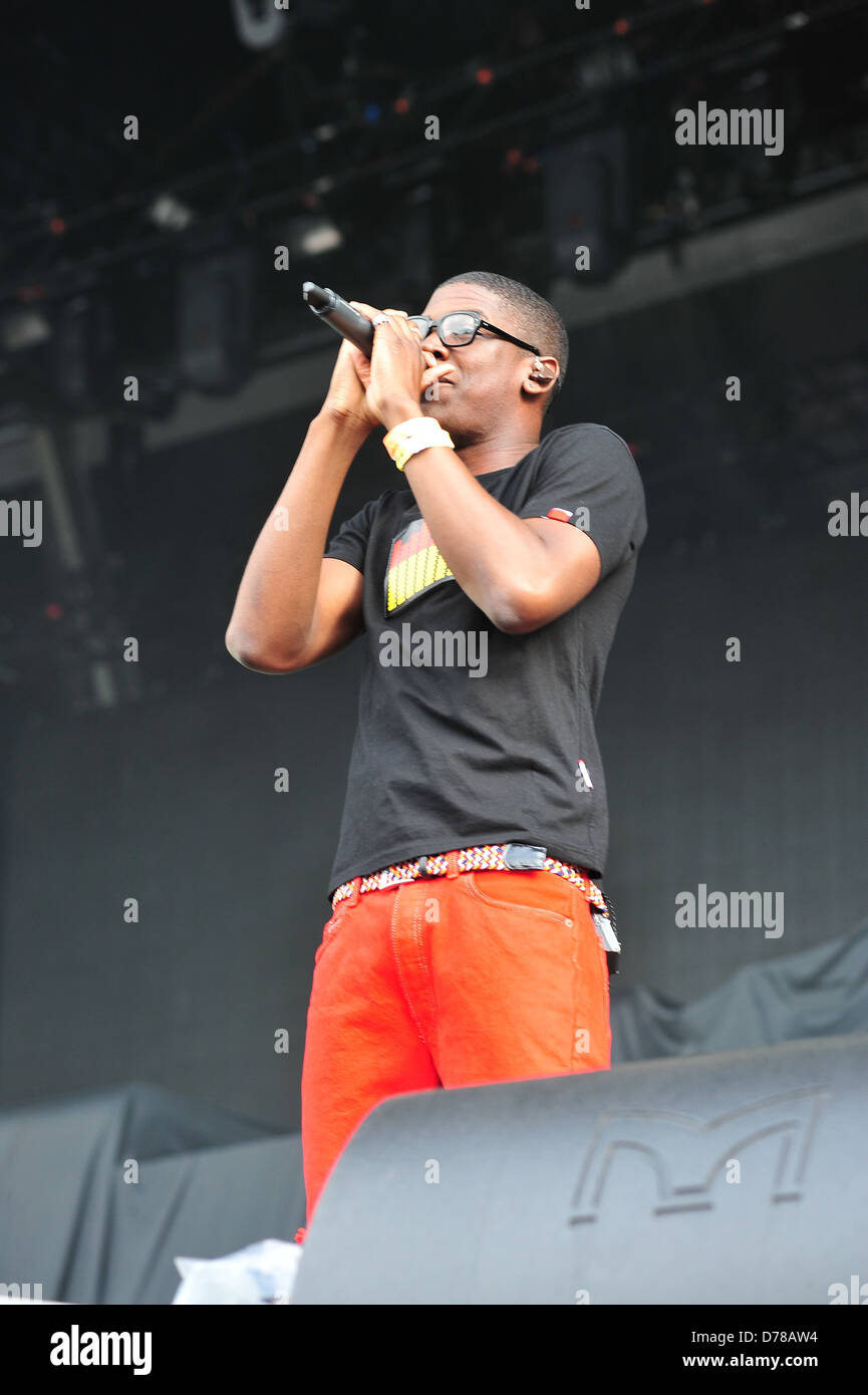 Labyrinth performs in concert at Alton Towers Staffordshire, England ...