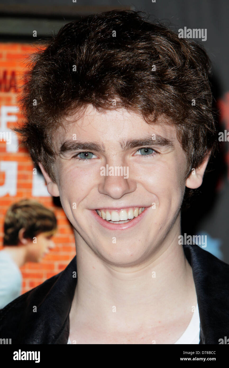 Freddie Highmore Actors from 'The Art of Getting By' promote their film ...
