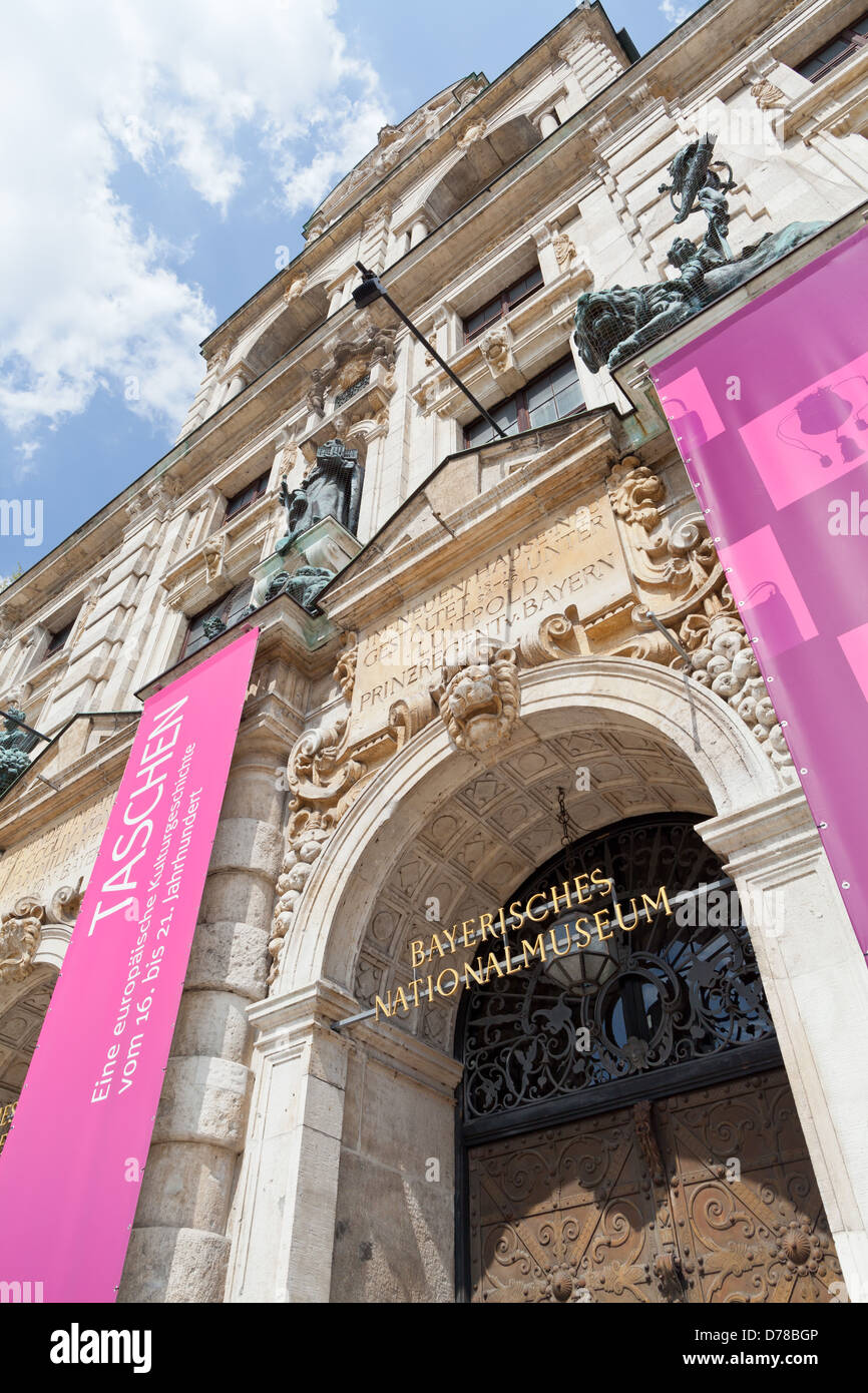 Bayerisches hi-res stock photography and images - Alamy