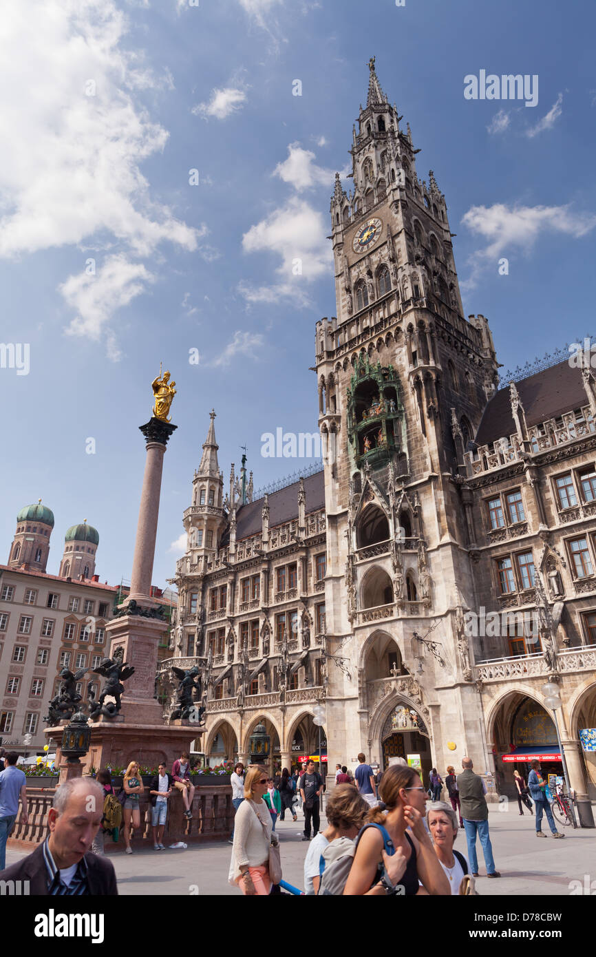 Munich - Marienplatz (Marien square) with the Munich townhall Stock ...