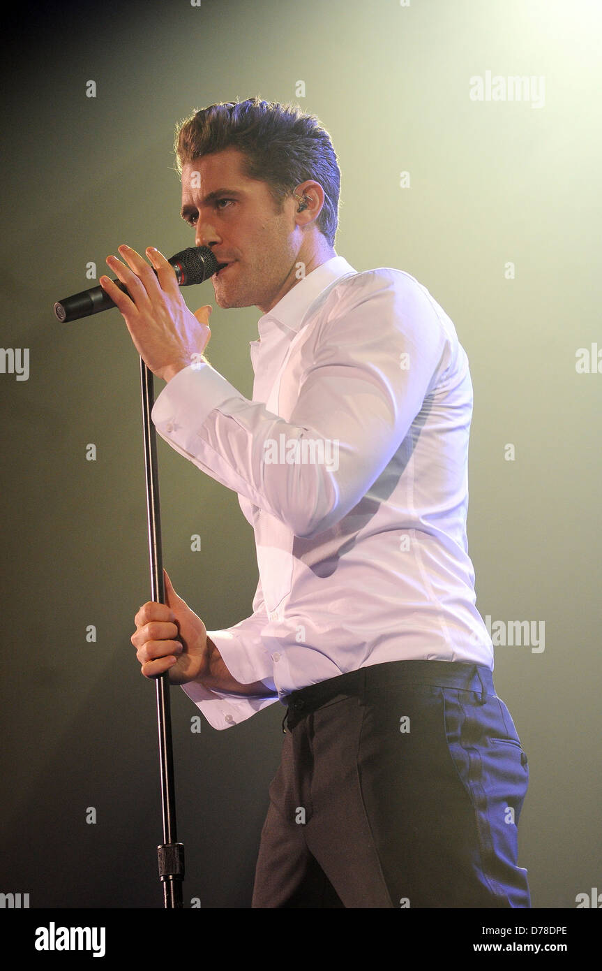 Self titled tour hi-res stock photography and images - Alamy