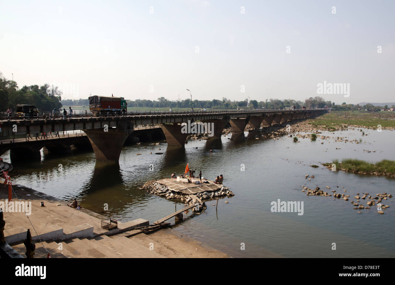 road bridge,river narmada,harihar ghat,mandla,madhya pradesh,india ...