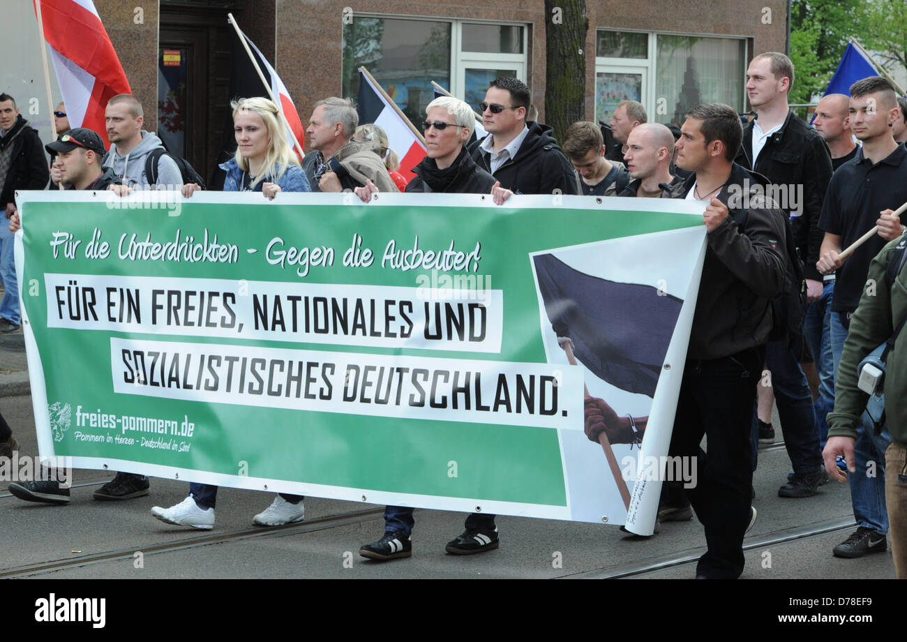 Extreme right wing hi-res stock photography and images - Alamy