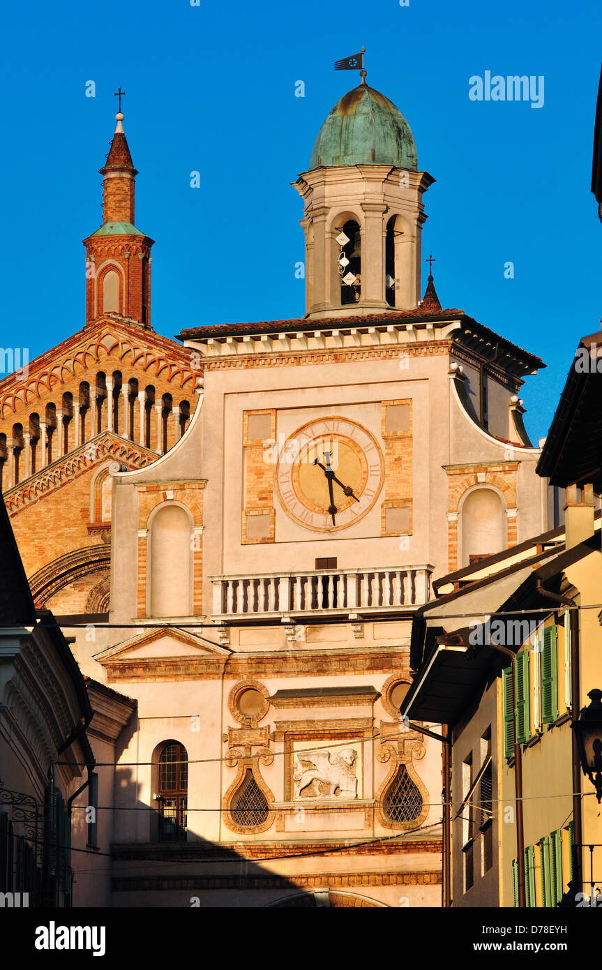 Torrazzo clock tower hi-res stock photography and images - Alamy
