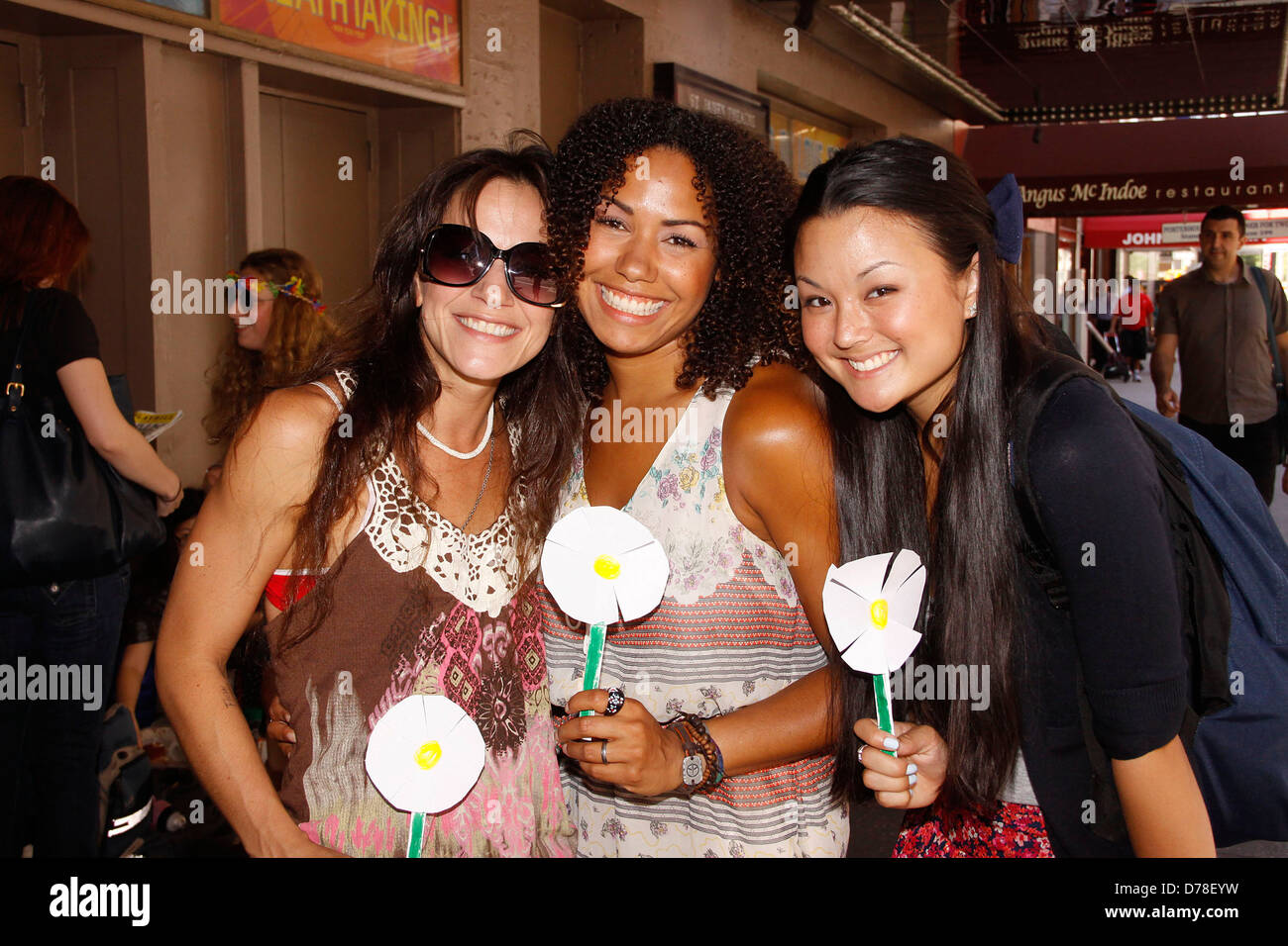 Caren Lyn Tackett, Tanesha Ross and Cailan Rose attend the 'Hair' on ...