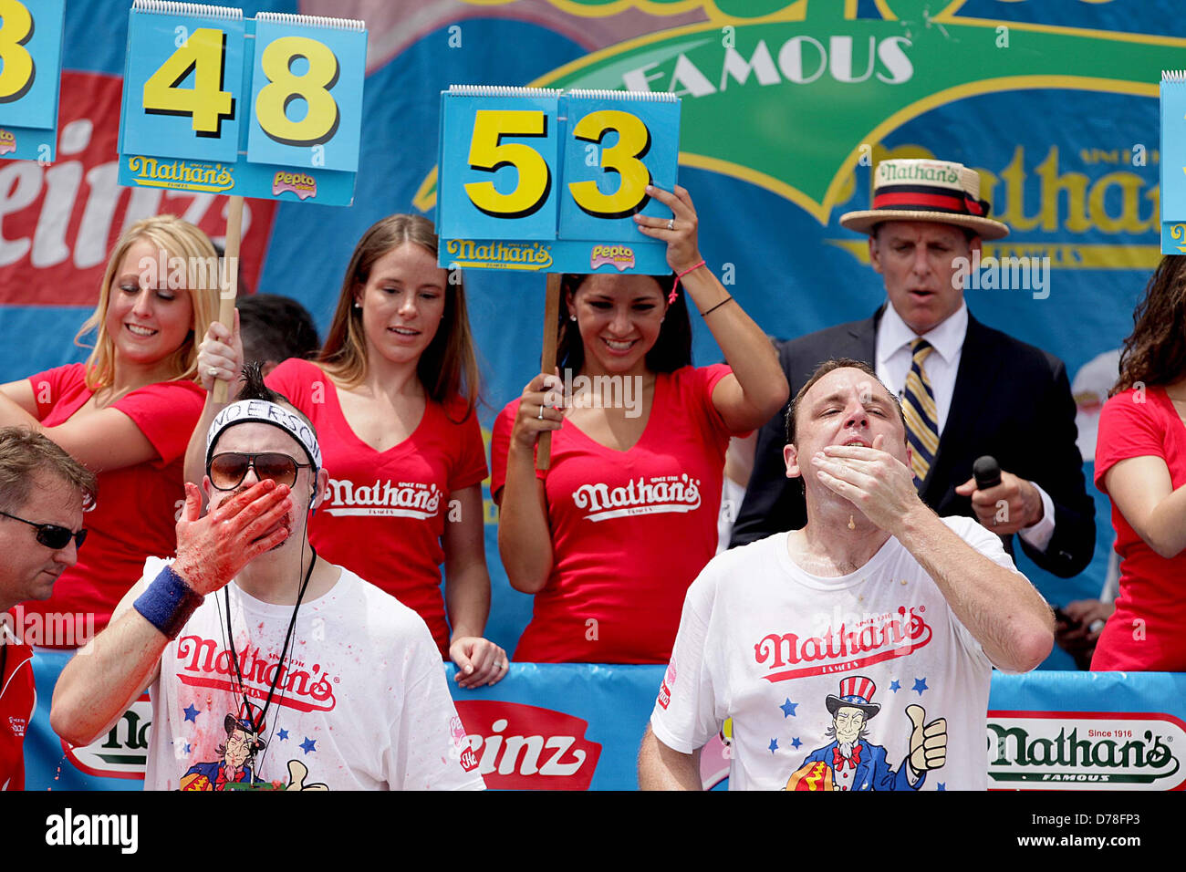 Patrick Bertoletti and Joey Chestnut Nathan's famous 'Fourth of July ...