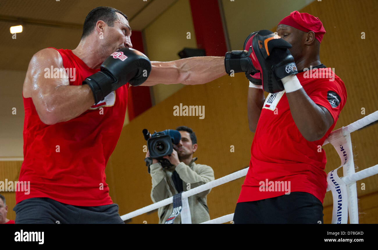Heidelberg, Germany. 1st May 2013. Boxing World Heavyweight Champion ...