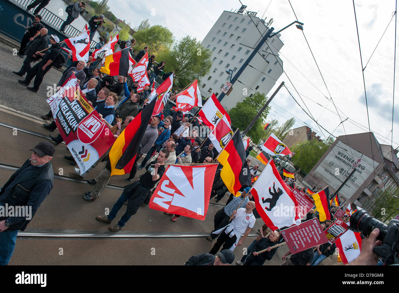 Neo Nazis Use High Resolution Stock Photography and Images - Alamy