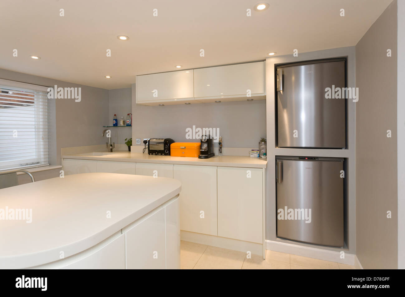 Modern basement kitchen Stock Photo - Alamy