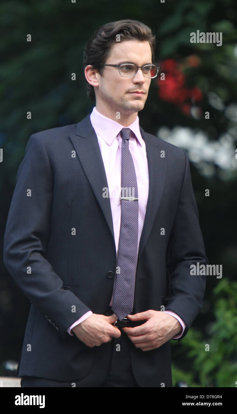 Matt Bomer is seen shooting 'White Collar' in New York City New York ...