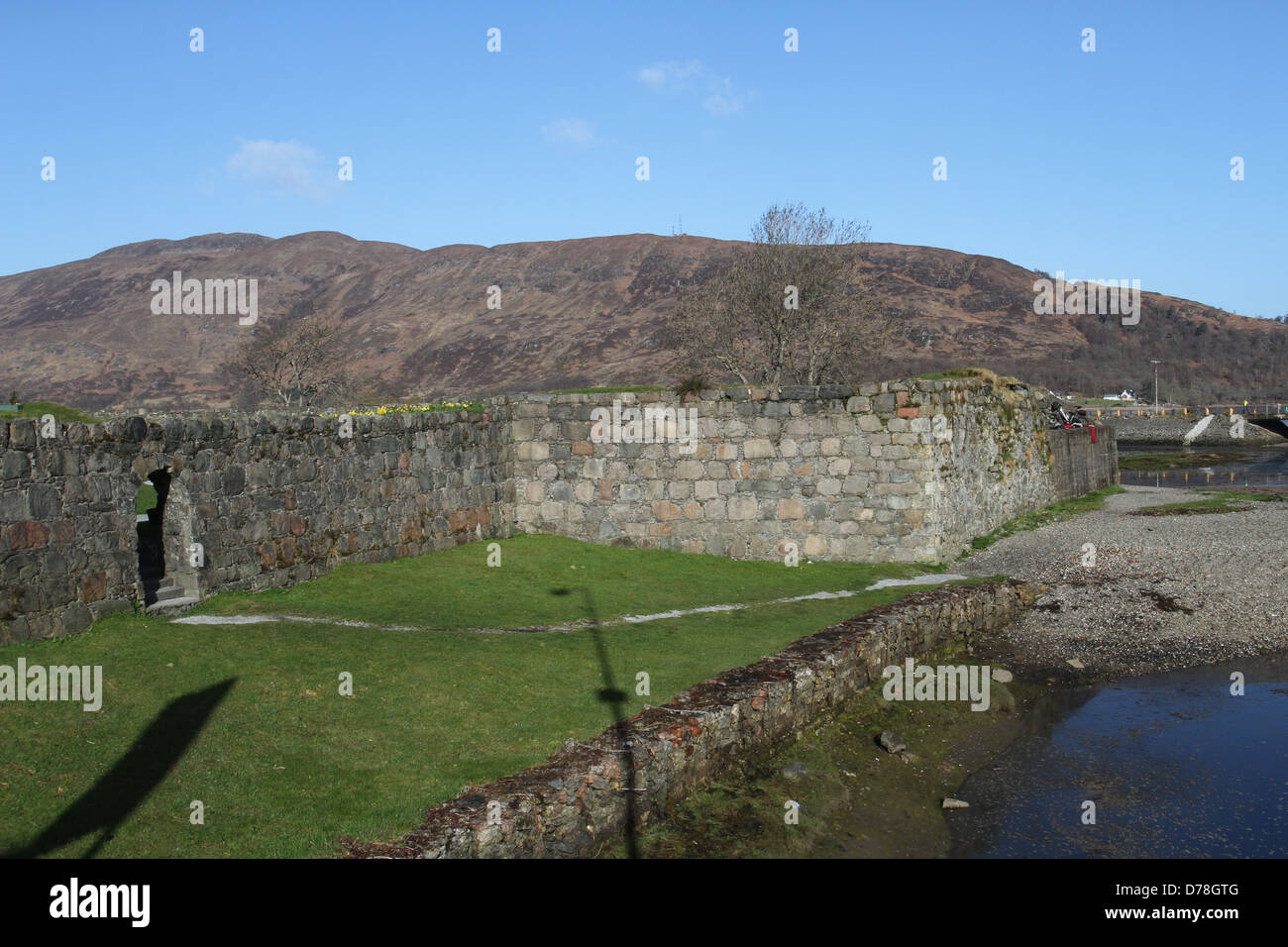 Ruin of Historic Old Fort William Scotland April 2013 Stock Photo - Alamy