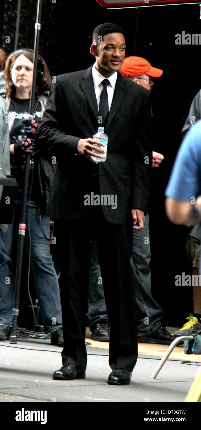 Will smith on film set hi-res stock photography and images - Alamy