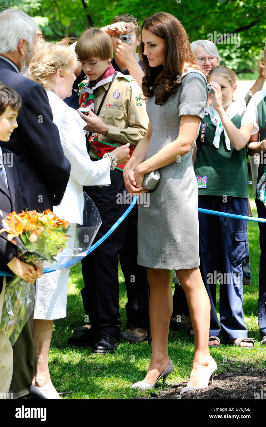 Catherine, Duchess of Cambridge aka Kate Middleton Tree Planting ...