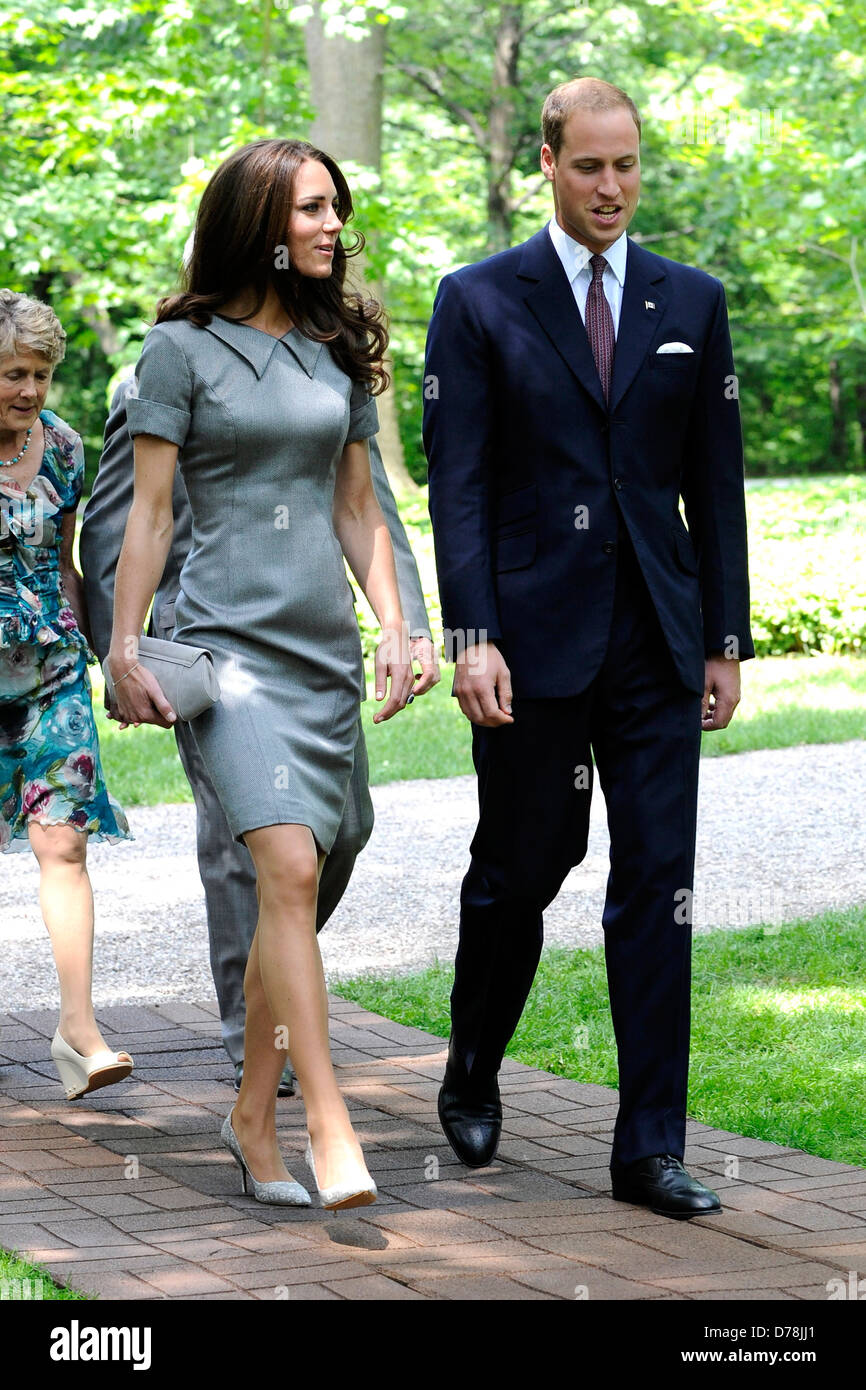 Prince William, Duke of Cambridge and Catherine, Duchess of Cambridge ...