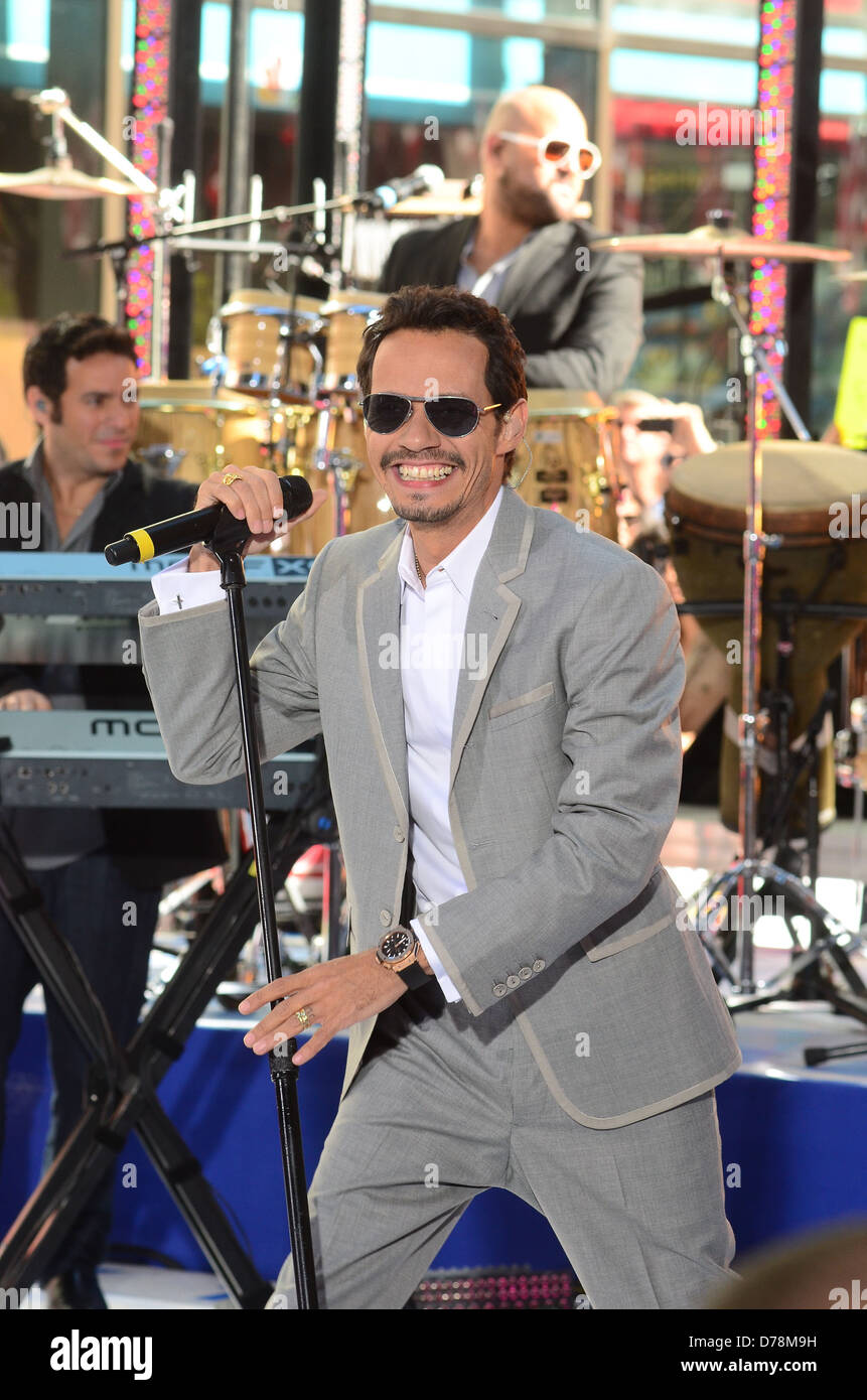 Marc Anthony performing at the Toyota Concert Series at the 'Today ...
