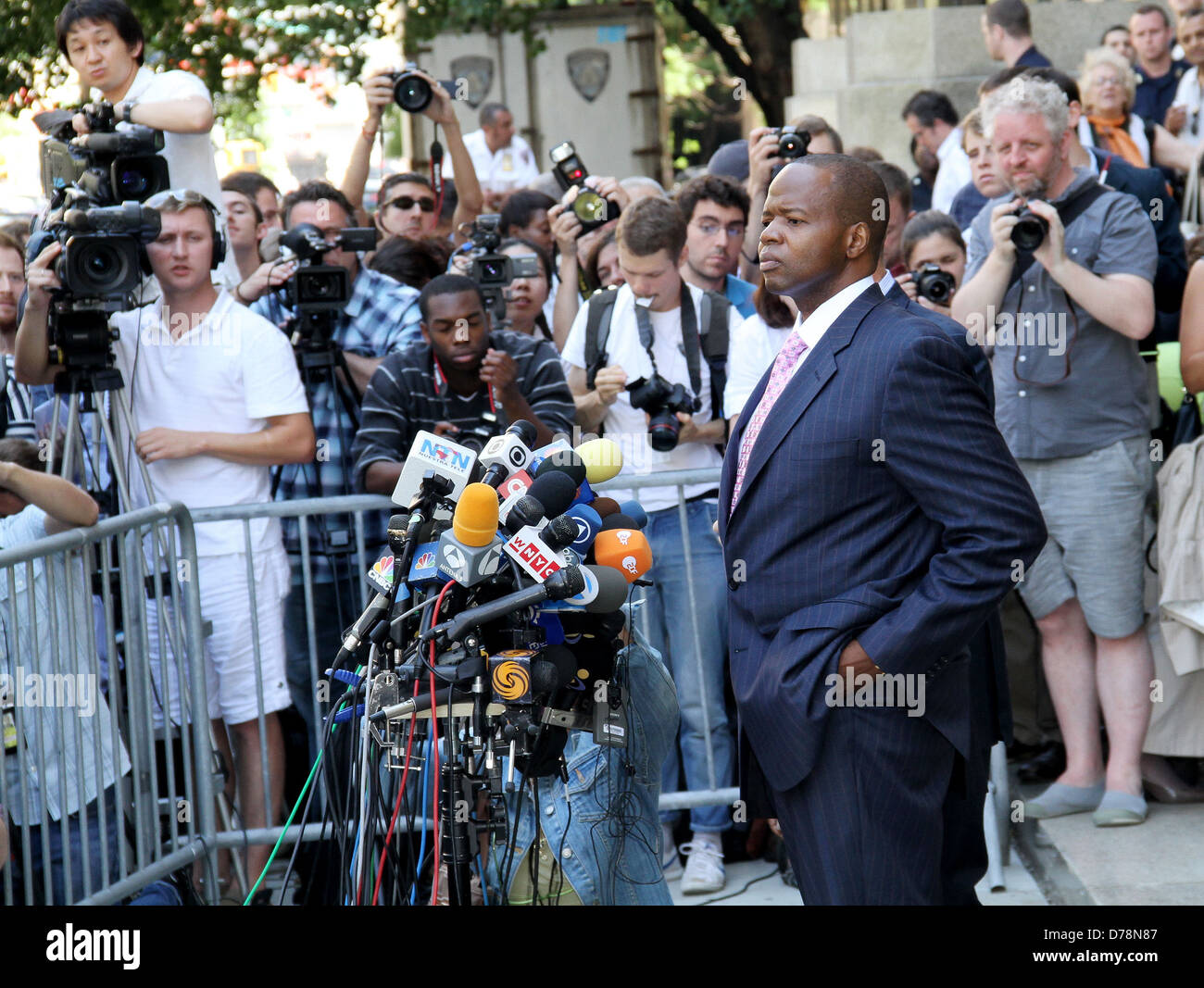 Kenneth Thompson (victim's lawyer) Dominique Strauss-Kahn and his wife ...