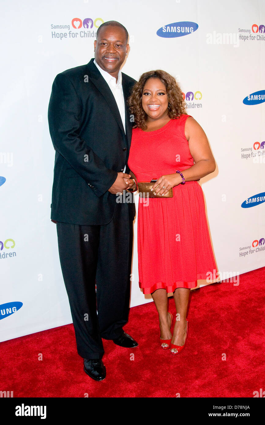Lamar Sally and Sherri Shepherd 2011 Samsung Hope For Children Benefit ... Lamar Sally and Sherri Shepherd 2011 Samsung Hope For Children Benefit ...