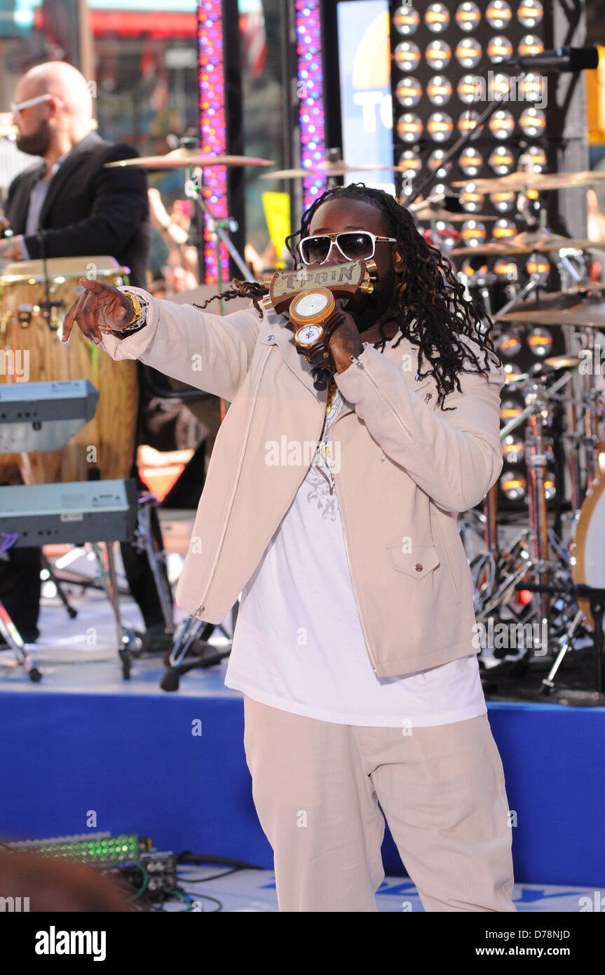 T.Pain performing at the Toyota Concert Series at the 'Today Show' New ...