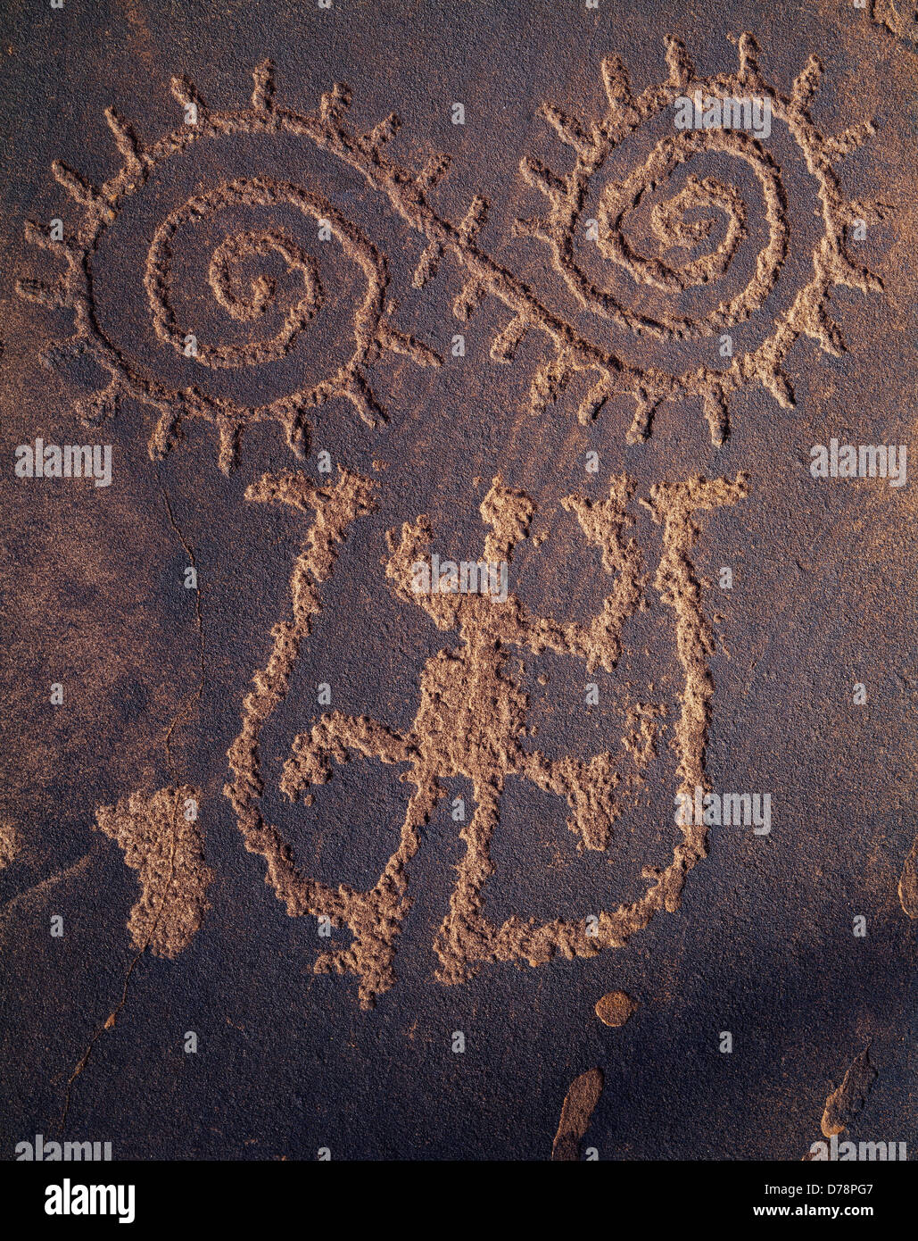 Ancestral Puebloan petroglyphs spirals anthropomorphic lizard split ...