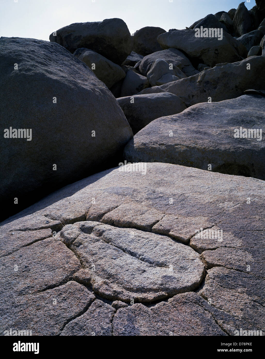 Yoni rock natural crack in granite then carved enhanced by Kumeyaay ...