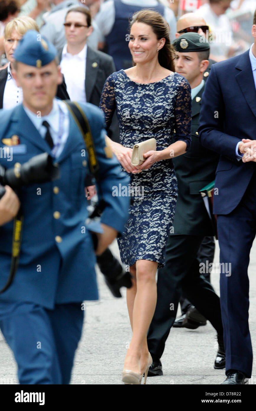 Catherine, Duchess of Cambridge aka Kate Middleton Official Welcome ...