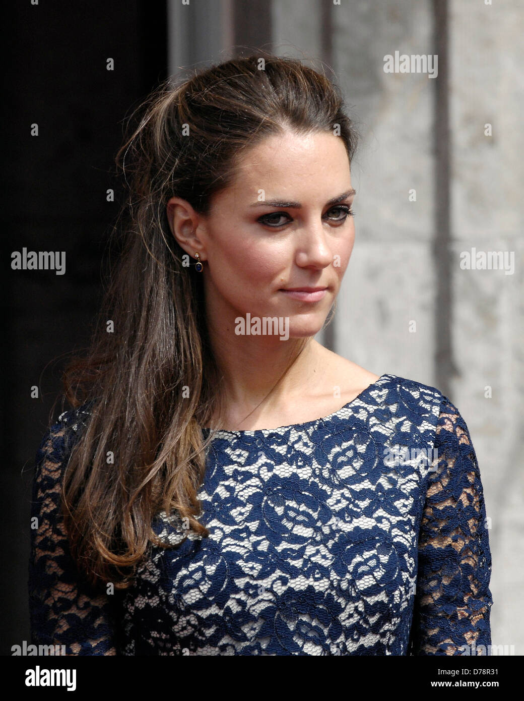 Catherine, Duchess of Cambridge aka Kate Middleton Official Welcome ...