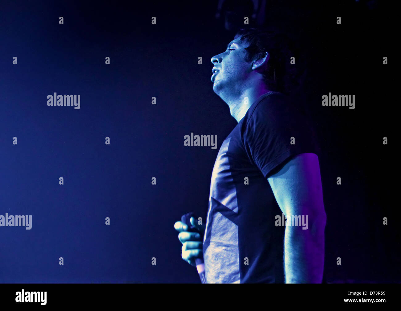 Example (real name Elliot Gleave) performing at Liverpool University ...