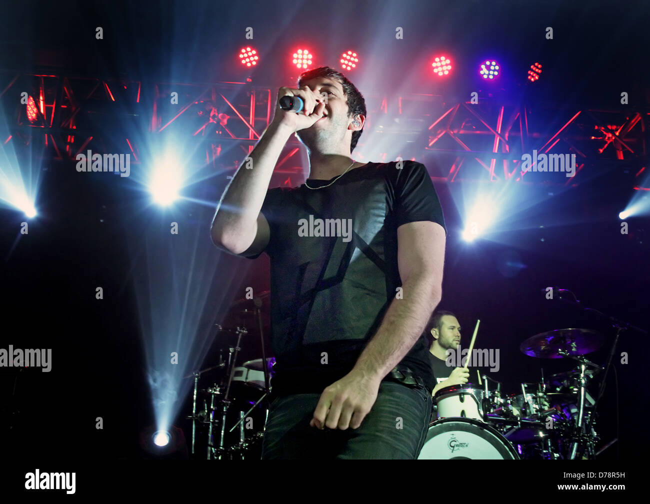 Example (real name Elliot Gleave) performing at Liverpool University ...