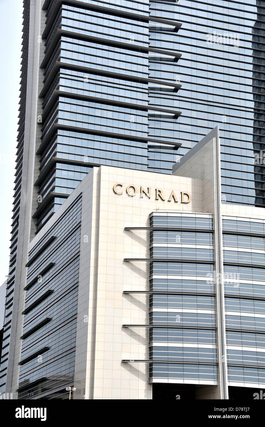 Conrad hotel dubai hi-res stock photography and images - Alamy