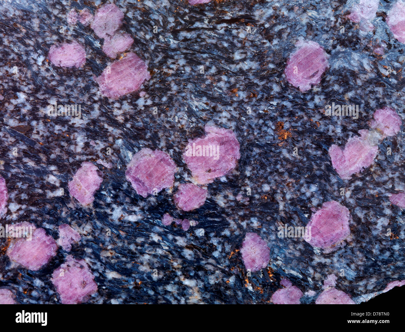 Spinel hi-res stock photography and images - Alamy