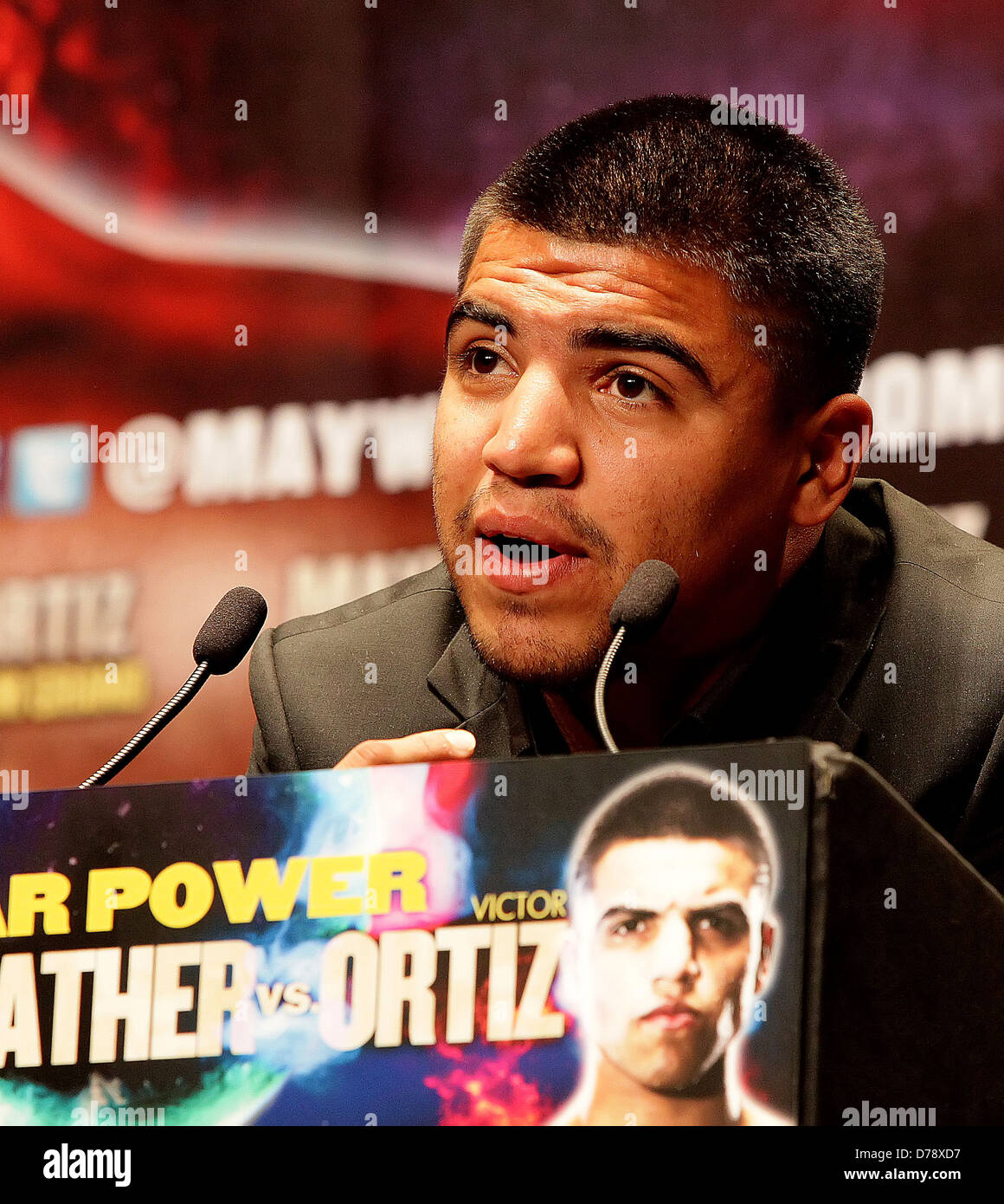 Vicious' Victor Ortiz WBC welterweight Champion Floyd Mayweather vs ...