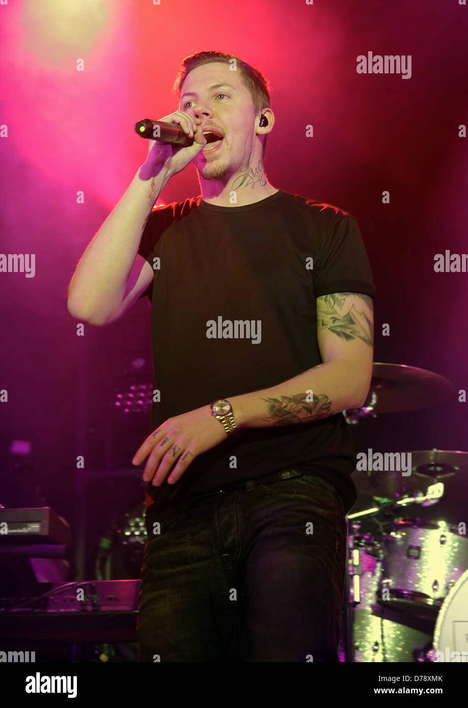 Professor Green performing at Liverpool University Mountford Hall ...