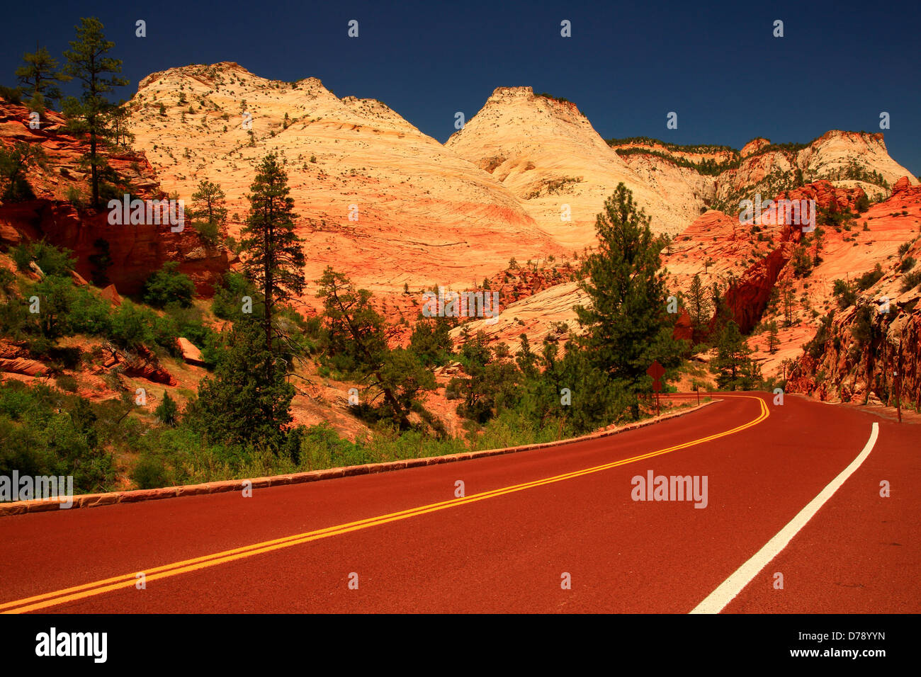 USA Utah Highway 9 winding through Zion National Park Stock Photo - Alamy