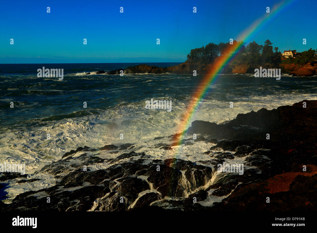 Rainbow rock in oregon hi-res stock photography and images - Alamy