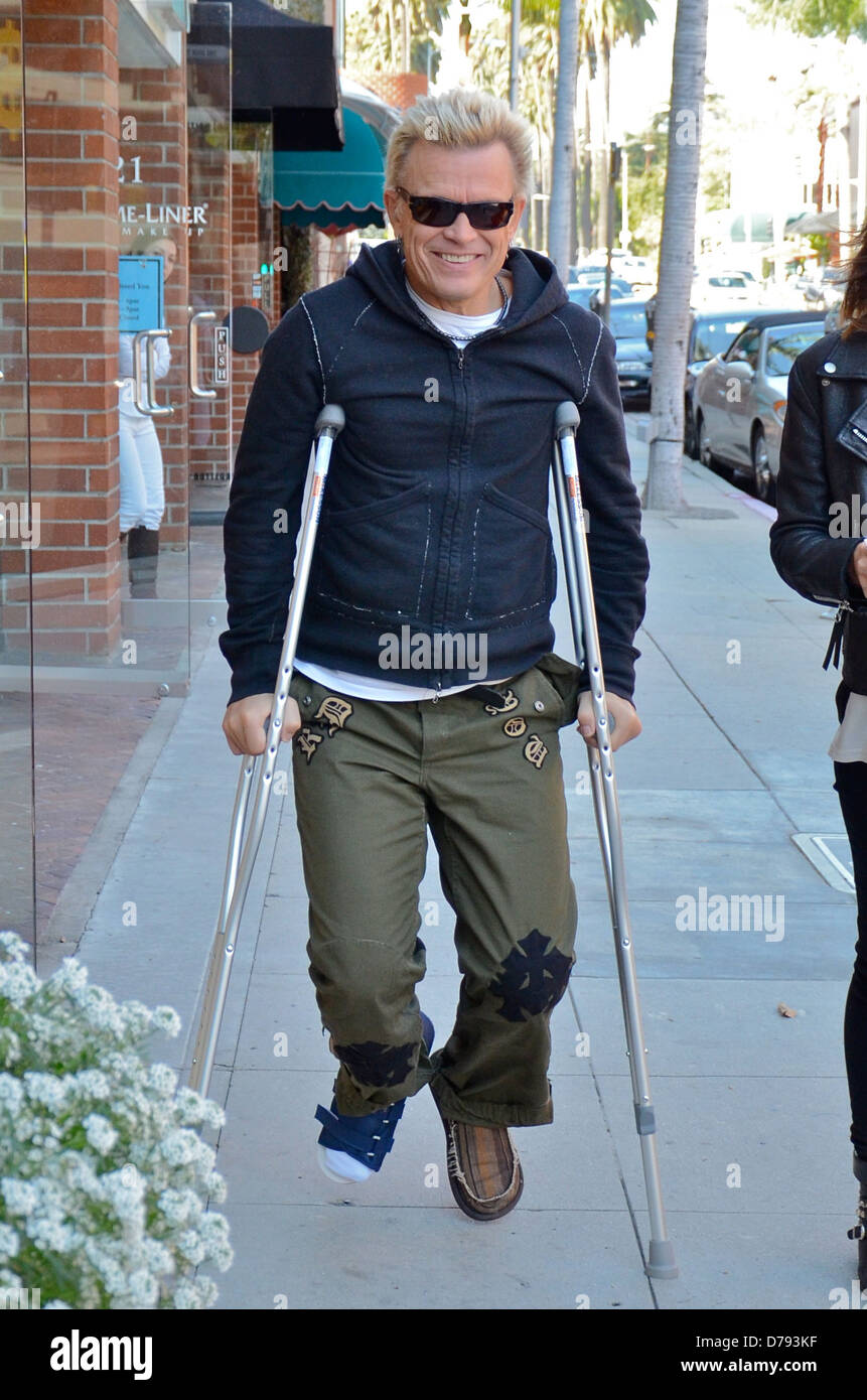 IDOL UNDERGOES SURGERY TO FIX MANGLED FOOT Rocker BILLY IDOL is ...