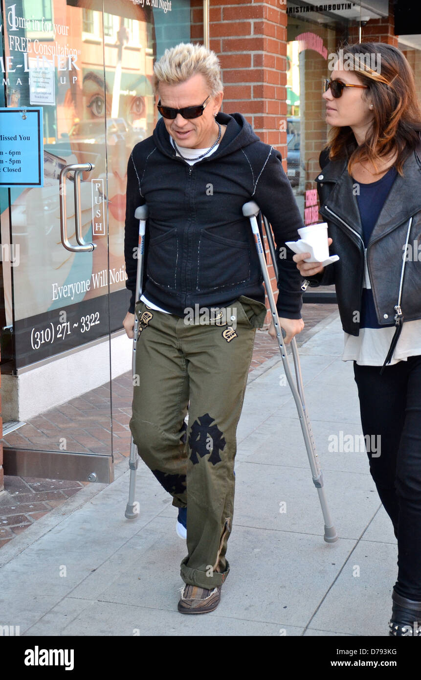 IDOL UNDERGOES SURGERY TO FIX MANGLED FOOT Rocker BILLY IDOL is ...