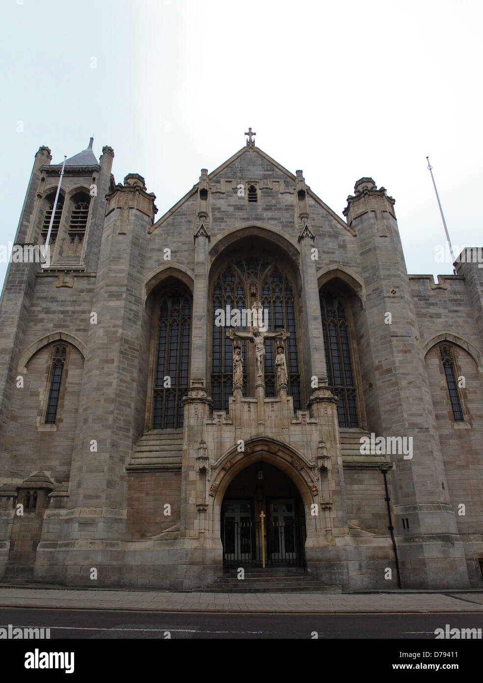 Catholic cathedral leeds hi-res stock photography and images - Alamy