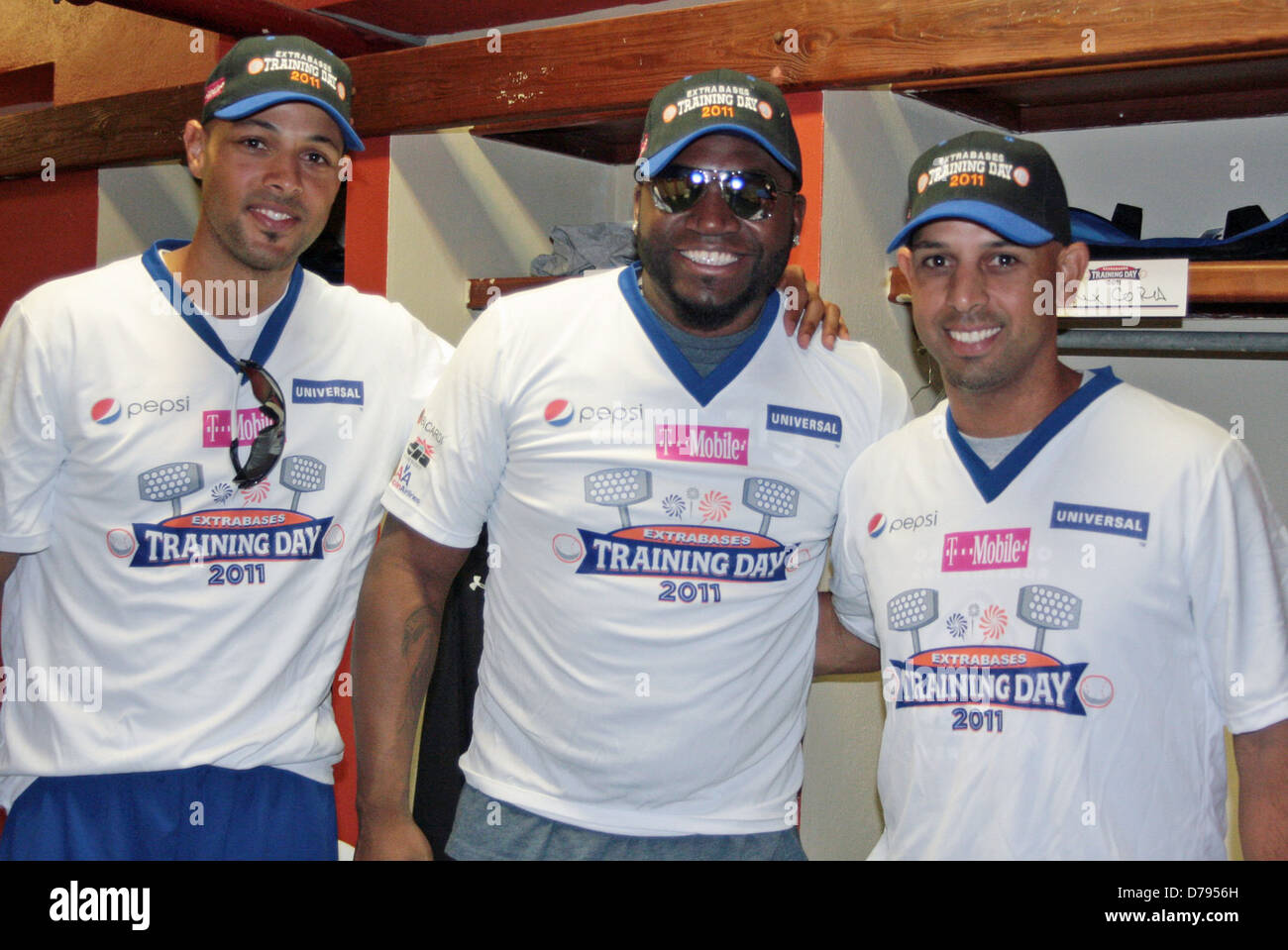 Javier Vazquez, David Ortiz Former major league baseball player, Carlos ...