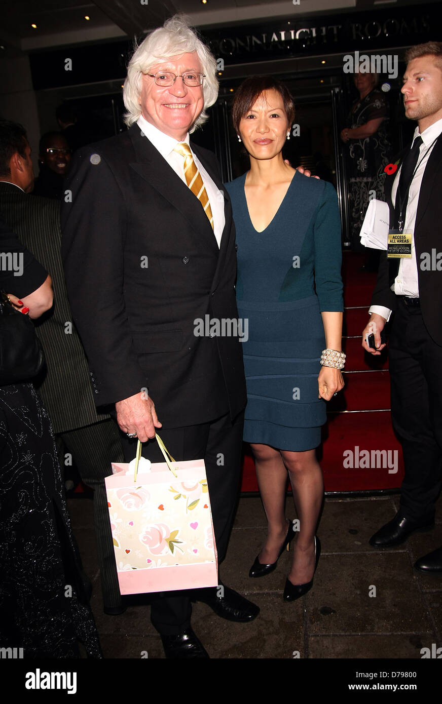 Thomas Mesereau, Jr and Susan Yu 'Michael Jackson: The Life of an Icon ...